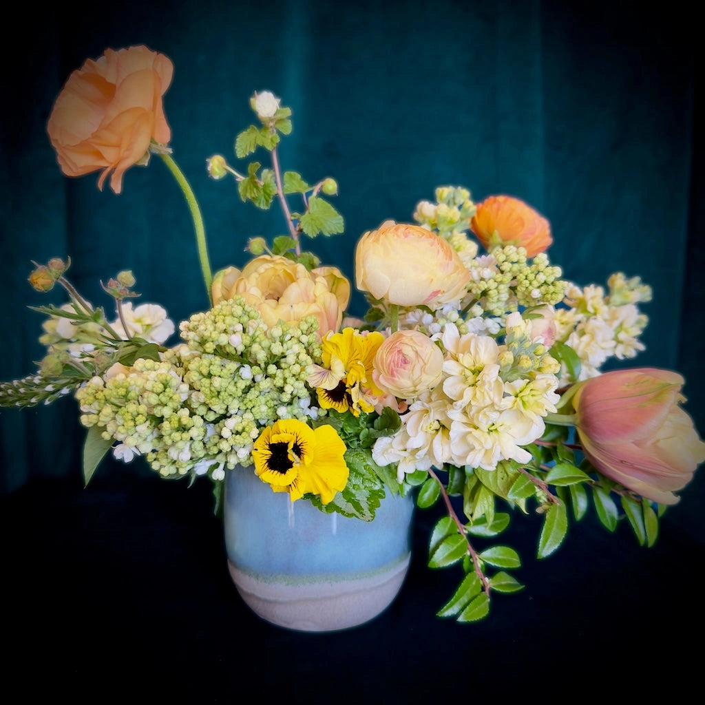 Walking on Sunshine | Seattle Florist | Flower Delivery Seattle
